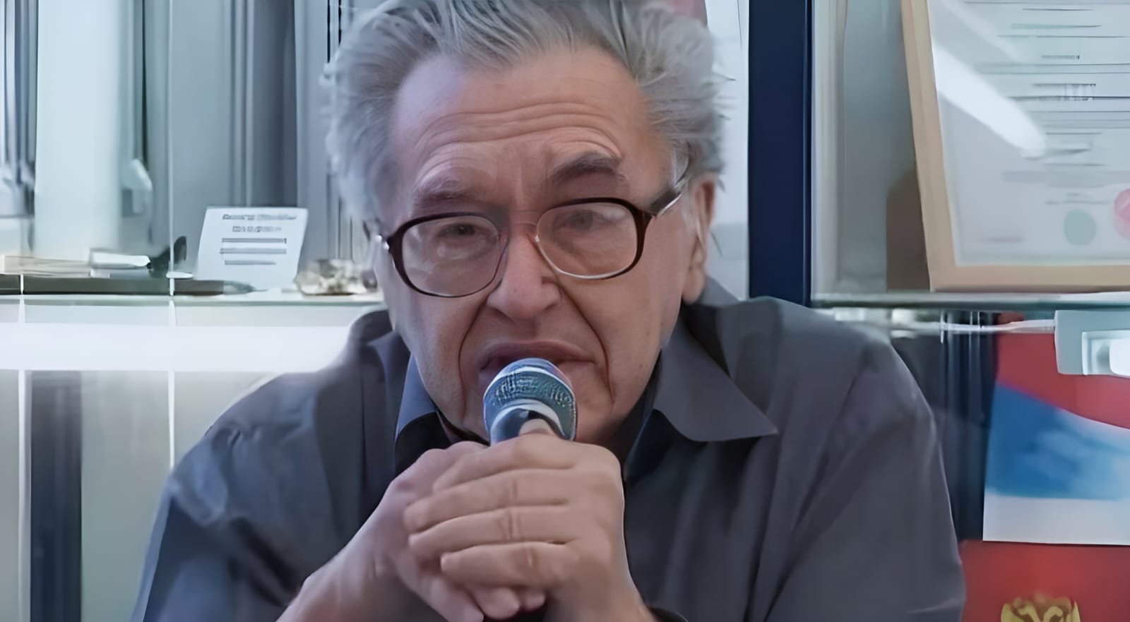 Профессор Академии РАЕН (Маленков Андрей Георгиевич) про каменное масло