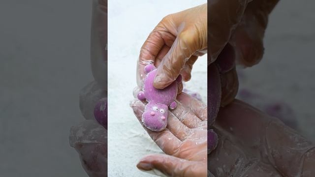 Африканский бегемот из маршмеллоу