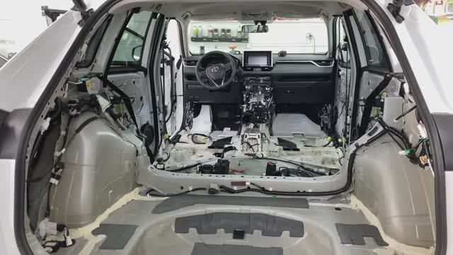 Toyota RAV4 - Шумоизоляция салона