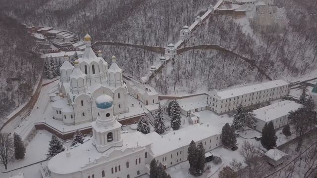 Херувимская песнь. Муз. мон. Иулиании (Денисовой). Сводный хор Святогорской Лавр