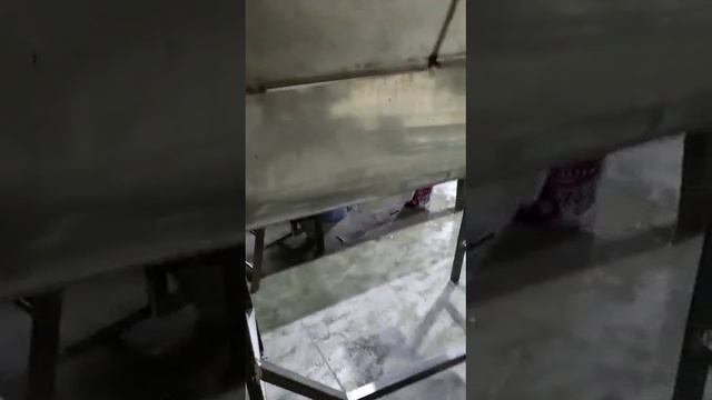 Смеситель горизонтальный ГС-250 из нержавеющей стали, с откидной крышкой, тихоходный.