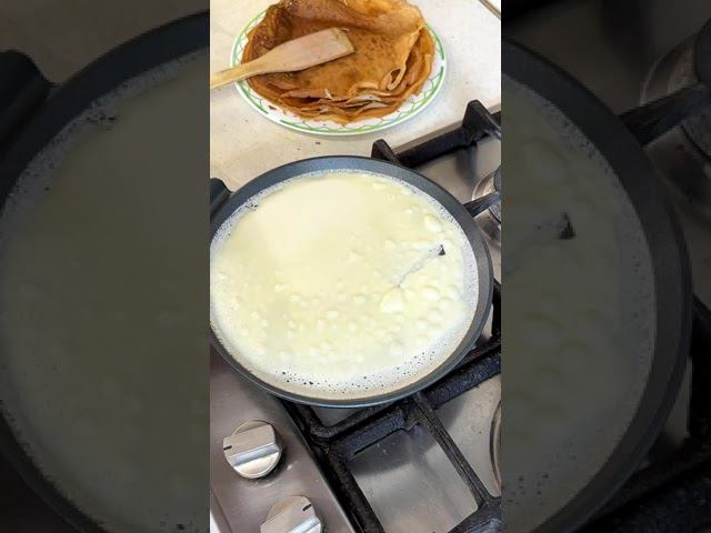 Готовим с историей: Масленица начинается с покупки правильной сковороды