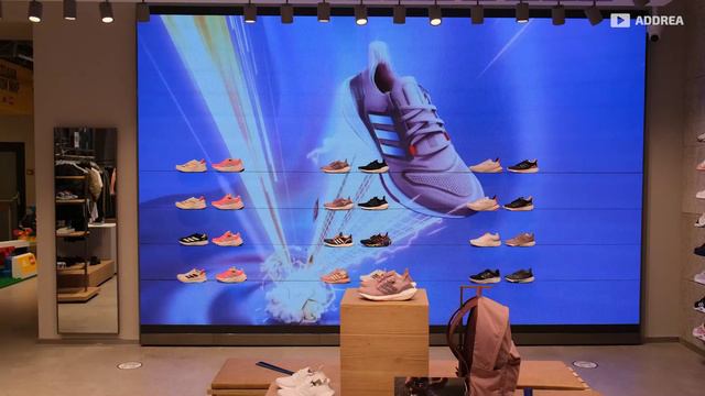 Флагманский магазин adidas в Москве