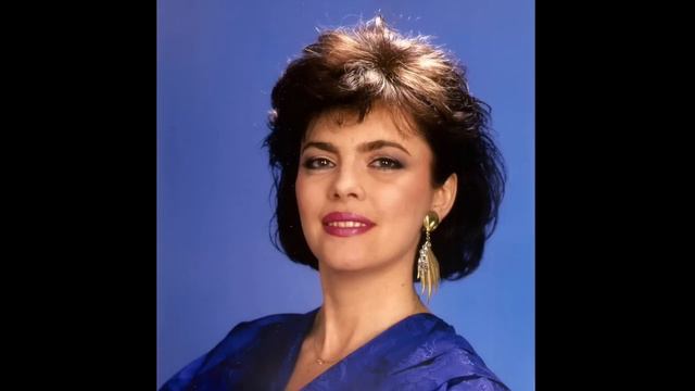 Mireille Mathieu Hold me (remasterisé)