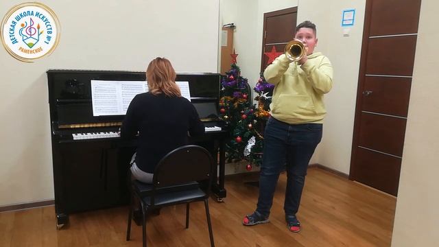 Новогодний концерт отдела духовых и ударных инструментов..mp4
