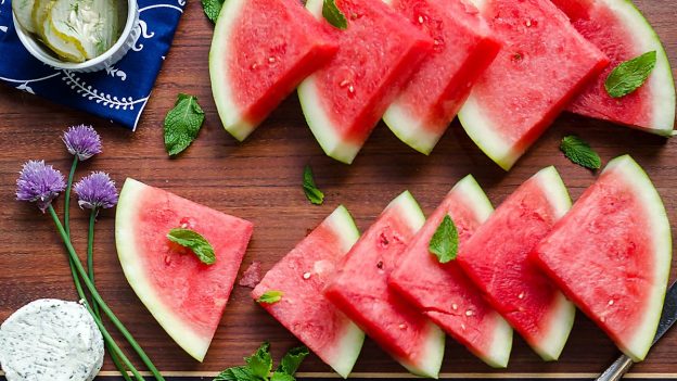 ЭТО ПРОСТО БОМБА. ЗАМОРОЗЬТЕ  АРБУЗ И ВЫ БУДЕТЕ В ВОСТОРГЕ ОТ РЕЗУЛЬТАТА..