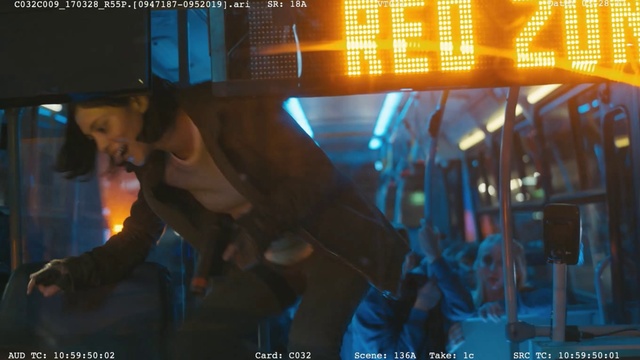 Смешные сцены из фильма "Бегущий в лабиринте: Лекарство от Смерти" с субтитрами 