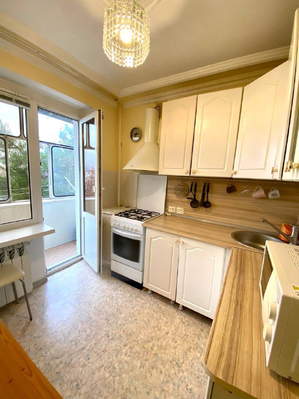 Квартира в Геленджике цена 6.5 млн.р. на ул.Грибоедова. Квартиры в Геленджике без лишних слов.