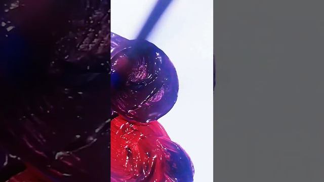 Смешивание красок. Художник Александра Миркушова