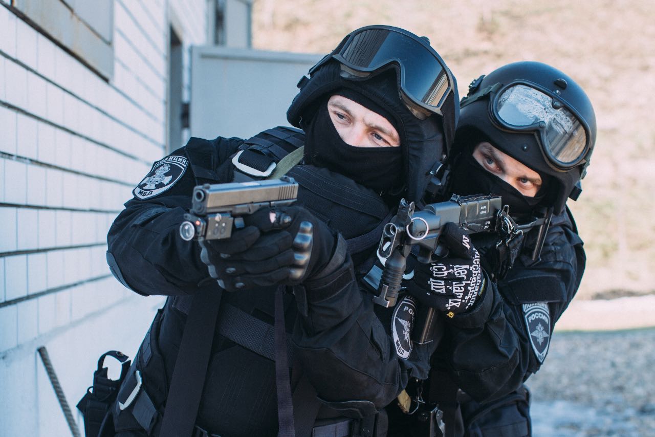 СОБР _Зверобой_ (music Alfimov Igor) (720p).mp4