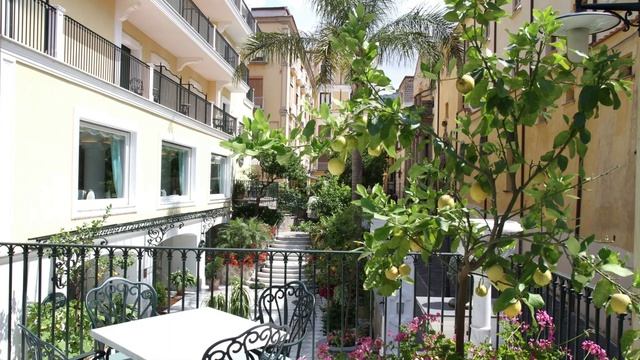 Отель La Favorita.mp4