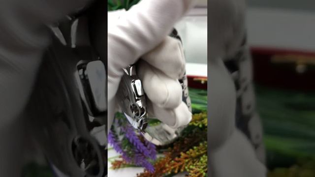 Cartier кварцевый хронограф с белым циферблатом