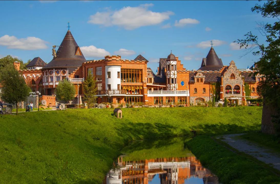 Посетила Сегодня Резиденцию Королей. Сказочная роскошь замка. Зеленые Лужайки.