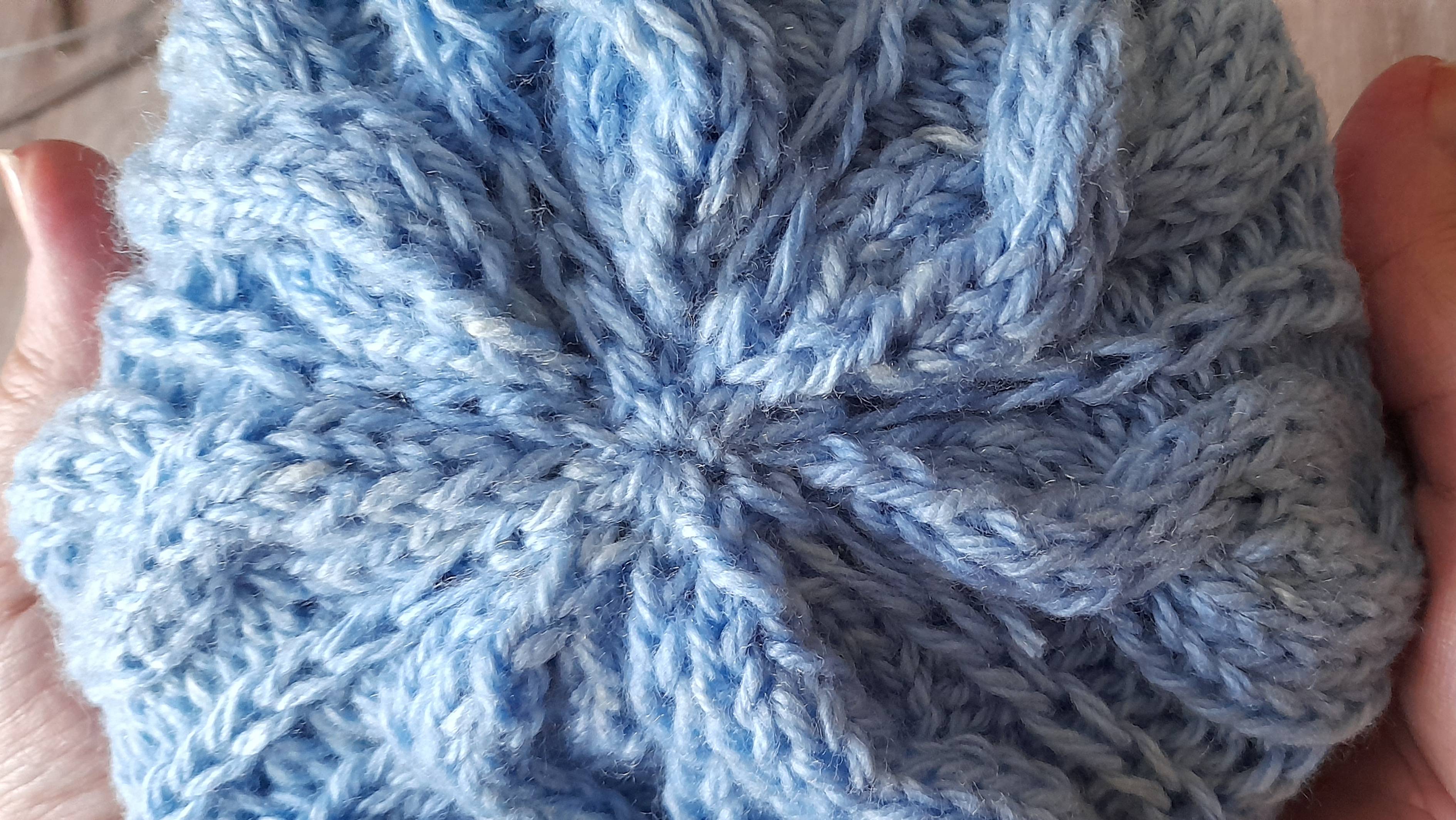 Вяжем макушку шапочки