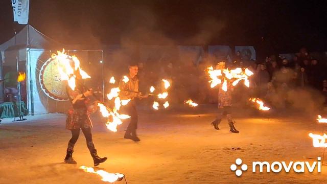 фаер шоу, сжигание масленицы и салют