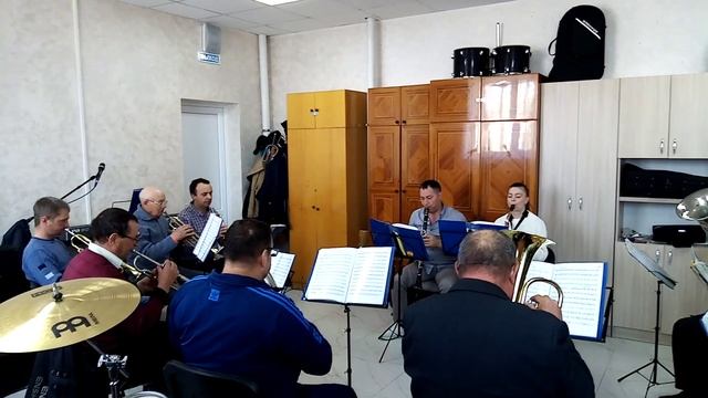 Попурри на темы песен Ю. Антонова