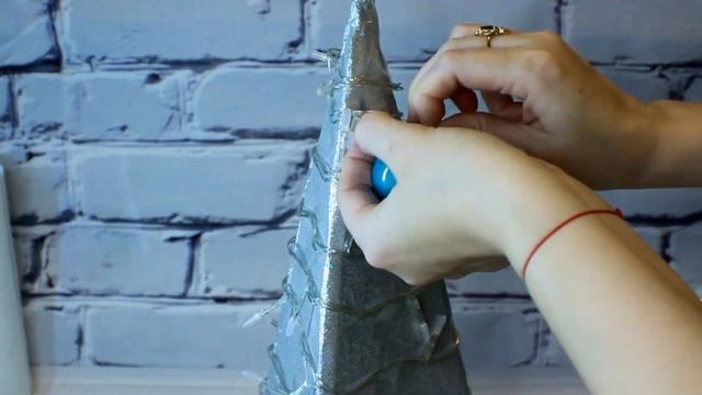 ?Новогодняя елка своими руками. Новогодние поделки. Елка на Новый год?.