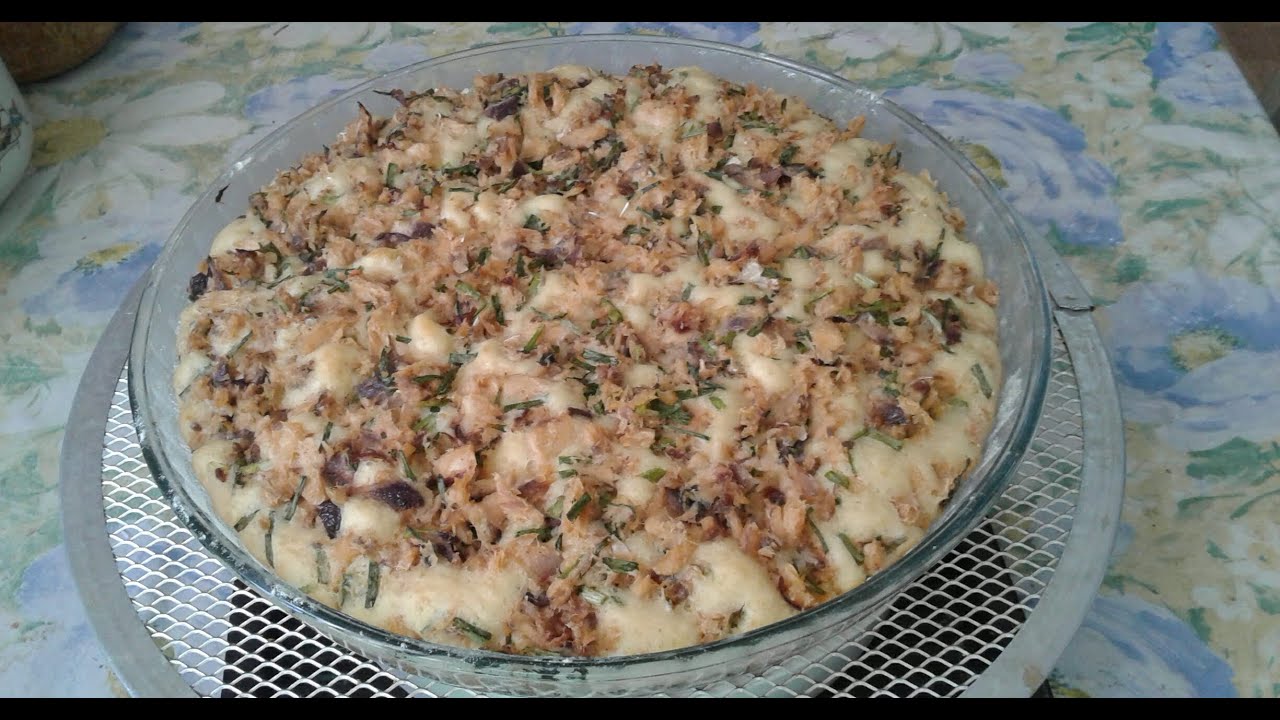 Быстрый  пирог на молоке с горбушей рецепт выпечки.