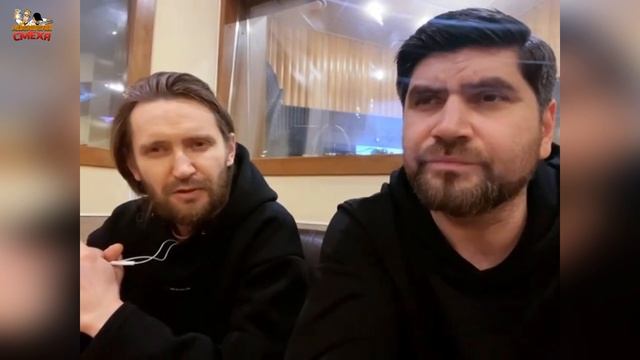 «Актеры дубляжа» и 8 марта / Бернард и Джонатан / Золотые слова