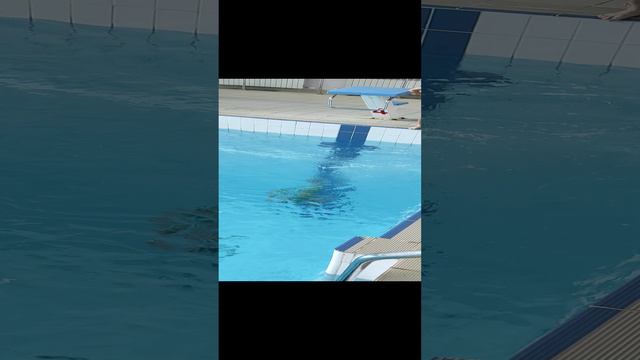 Учимся плавать