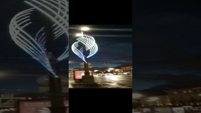 Новогоднее украшение на Московском проспекте. mp4