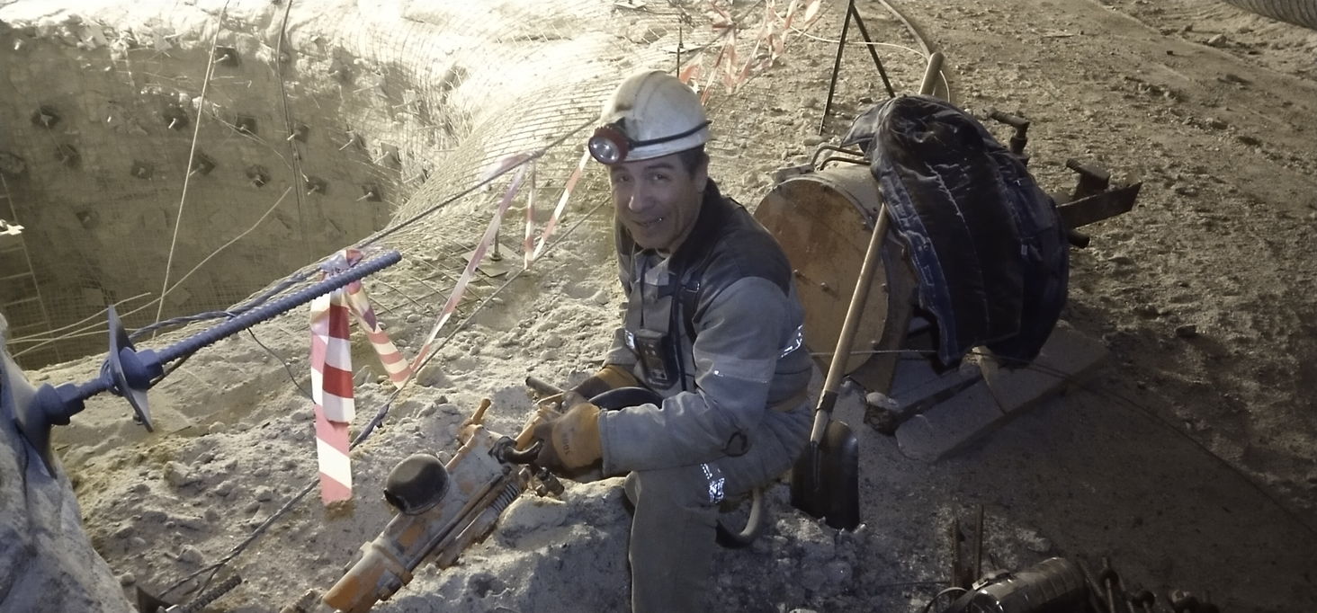 Моя работа.Проходка бункеров.