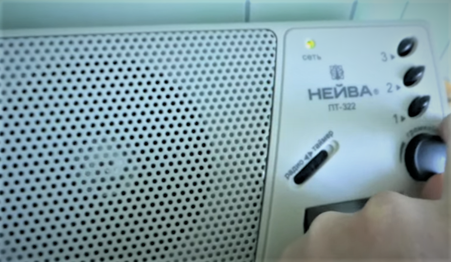 Радио (3-х программная радиоточка) Нейва ПТ-322 VS Россия ПТ-223 сравнение, что лучше, обзор и отзыв