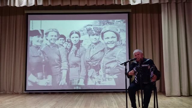 Песня Довоенный вальс исполняет Лопатин Виктор Кириллович 68 лет. с.Нерчинский Завод (1).mp4