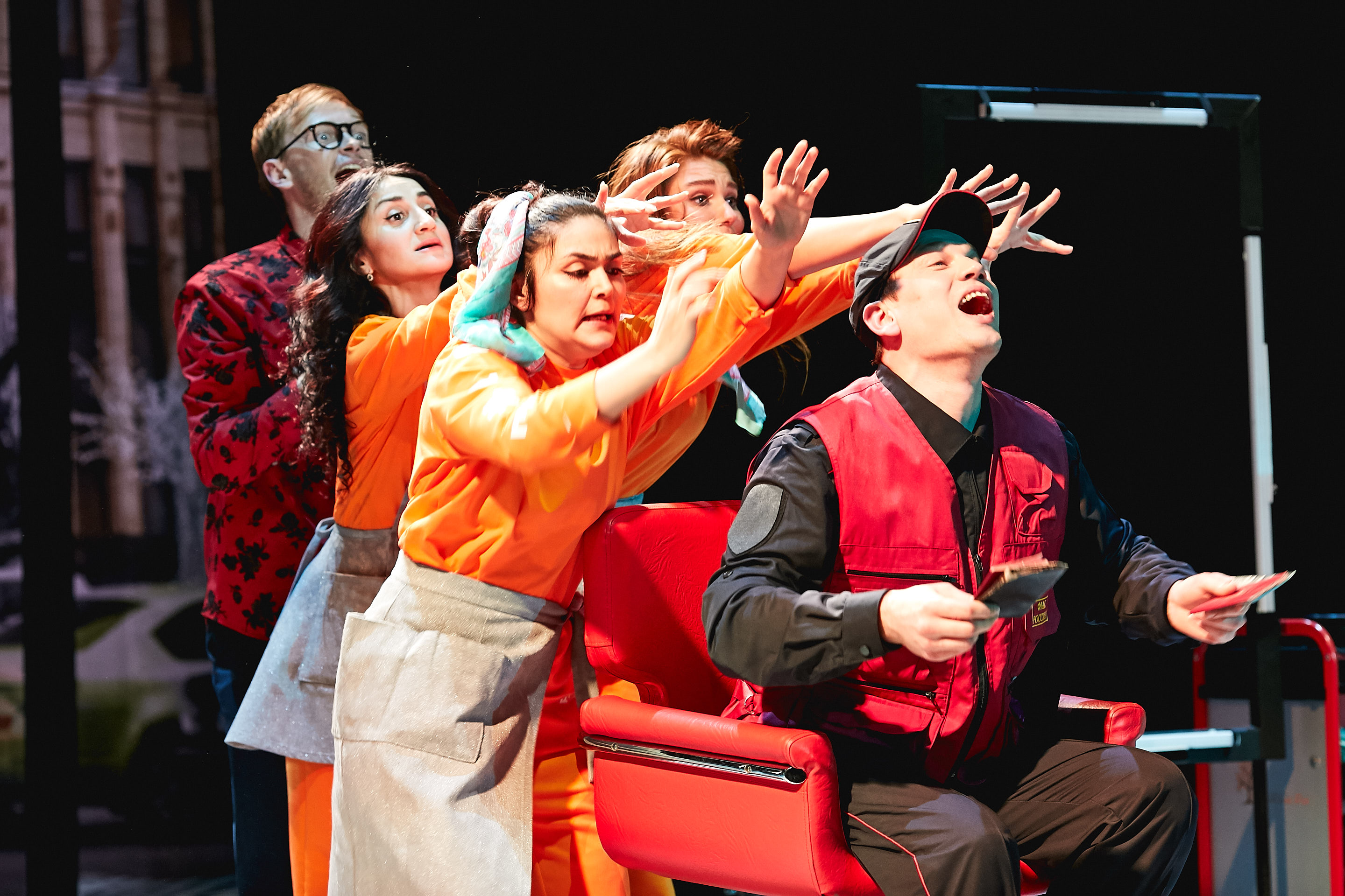 Закон есть закон! -  песня из  спектакля "Оранжевый рай", стихи Елены Лемеховой, музыка Элис Фрэнсис