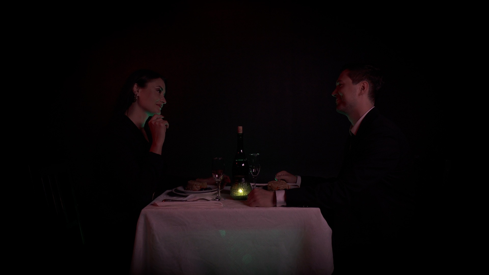 зелёная лампа - цвет  ты