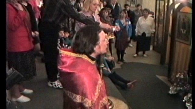 Пасхальная Литургия 11 апреля 1999 года в Республиканской Детской Больнице