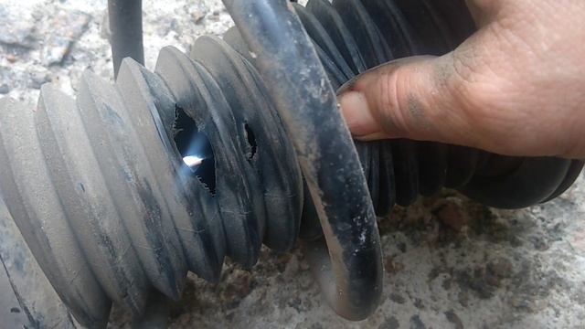 Как заменить пыльник передней стойки Киа Рио 4