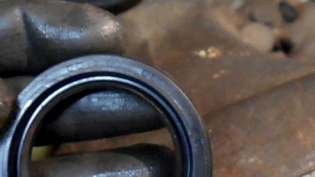 как разобрать подвесной подшипник правого привода сузуки игнис.mp4