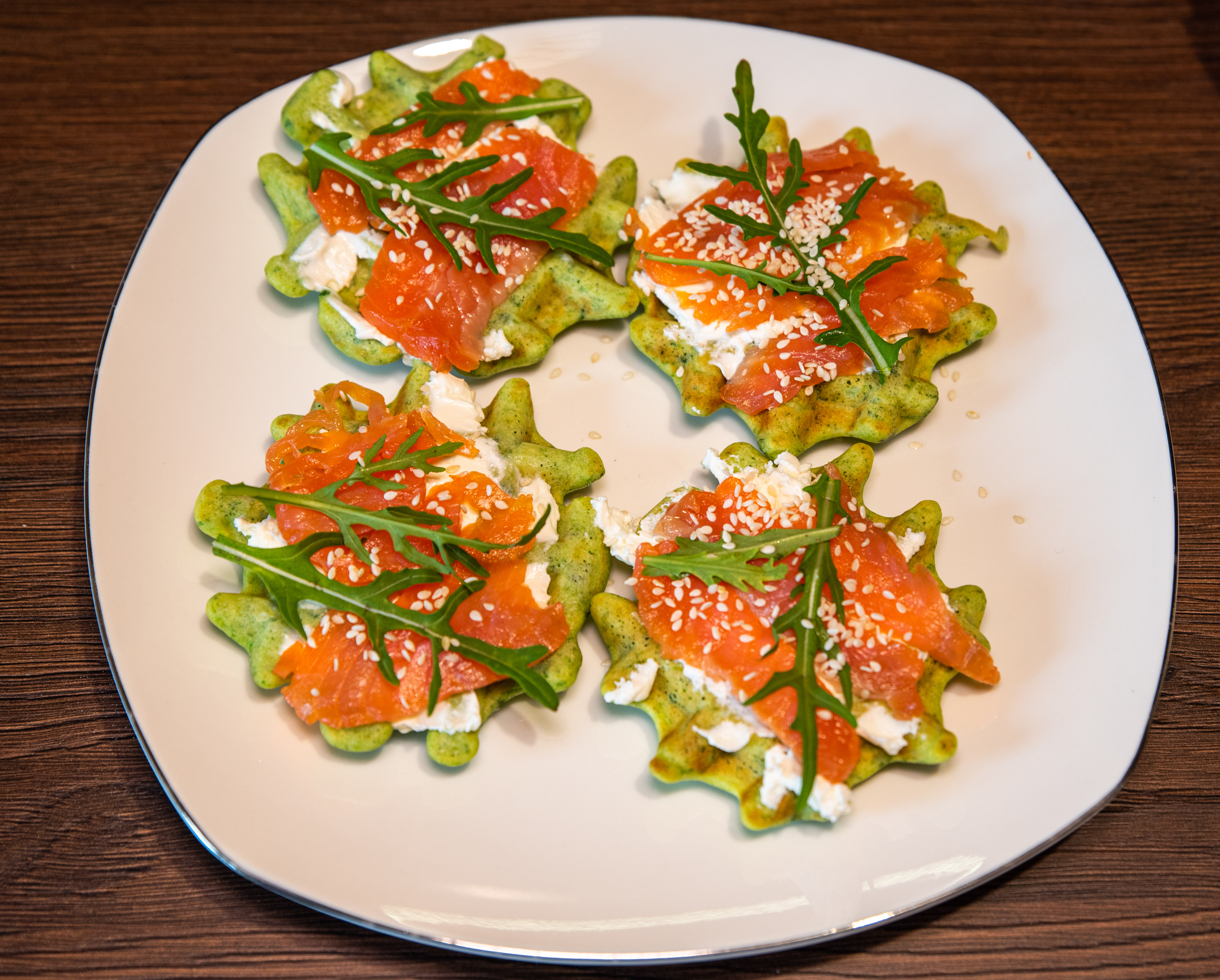 ВАФЛИ С СЁМГОЙ со шпинатом и РИСОВОЙ МУКОЙ 359 калорий