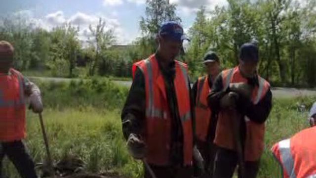 2008.06.05 Бригадир Овечкин впереди бригады всей.