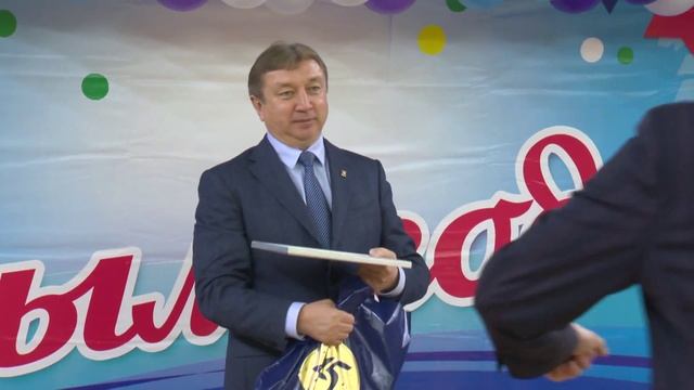 Собрание коллектива Самбо-70 провел директор, депутат Мосгордумы Ренат Лайшев