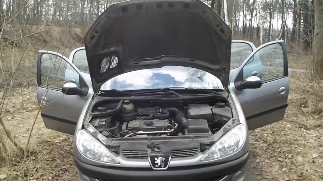 Авто для супруги за 150 тысяч Peugeot 206 ч.2