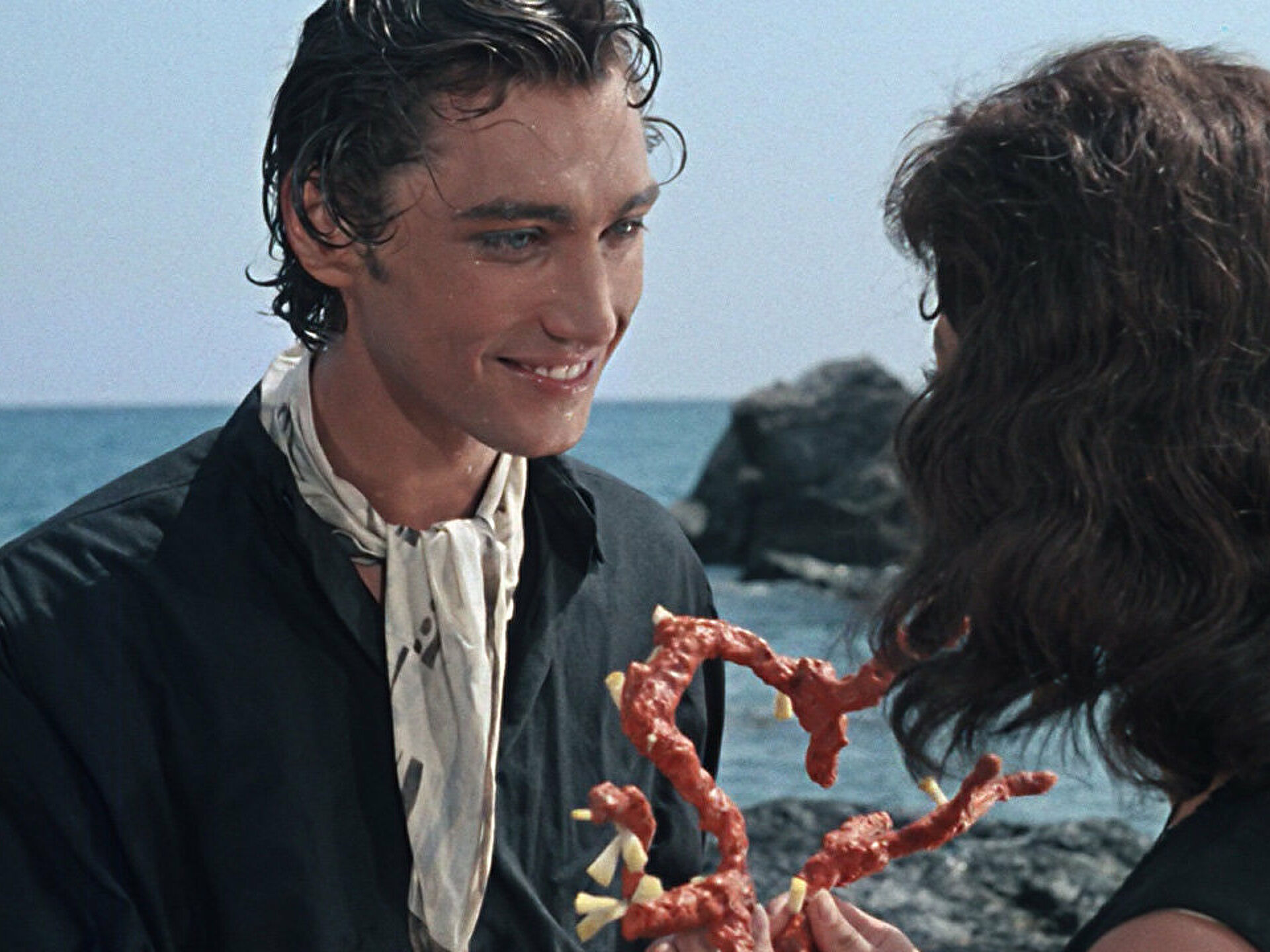 Стихи о море.  Стихи о жизни. Кадры фильма «Человек-амфибия»