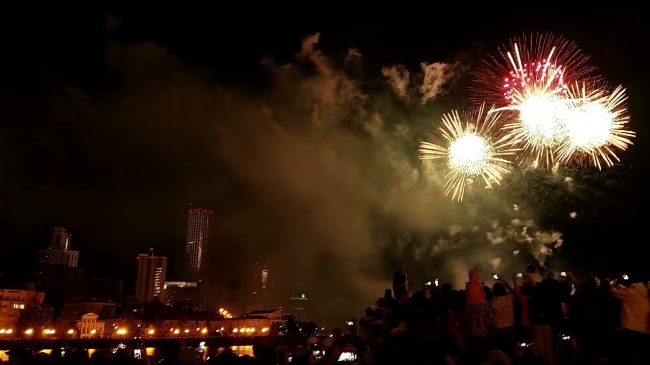 Лучевая поддержка салюта 1