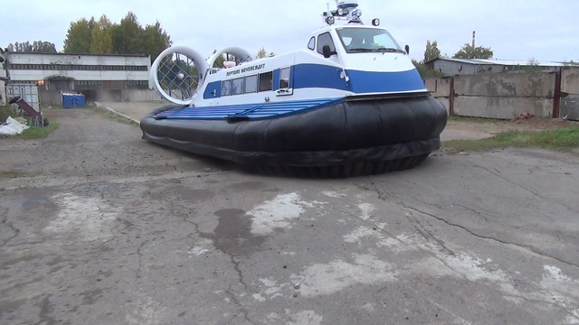 Пассажирский СВП Ховеркрафт Нептун 23