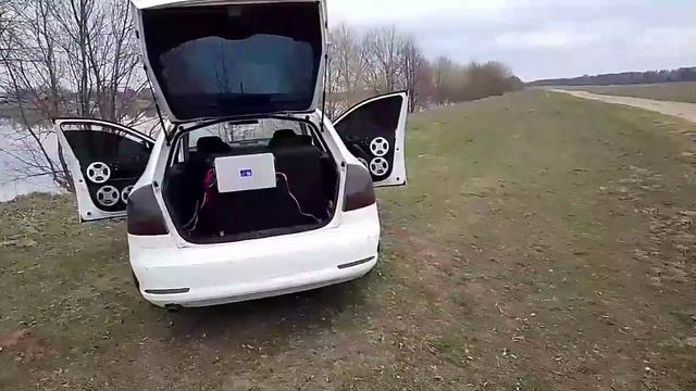 Pride Quattro XL фронт 125hz Октавия А5