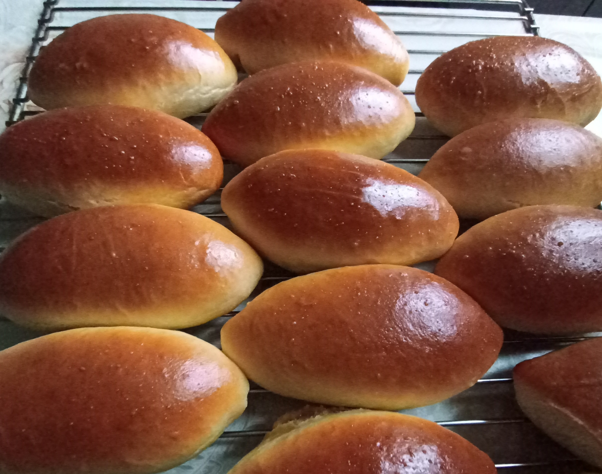 Пирожки с капустой  Дрожжевое тесто на кефире. Рецепт выпечки.