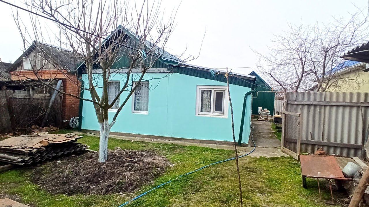 " Два уютных домика у реки!