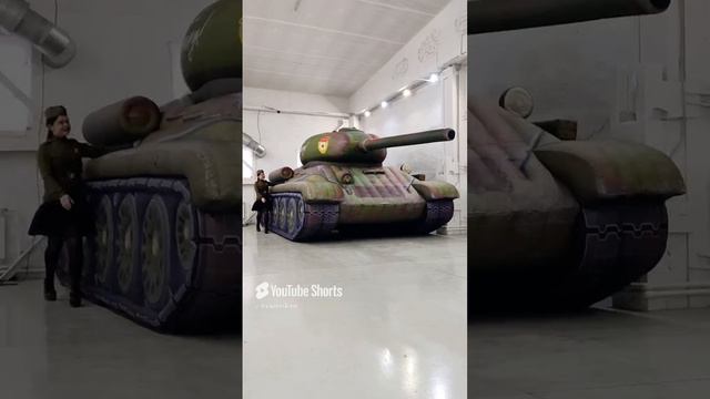 Надувные танки Т-34_ Надувная военная техника_ #shorts #tank #танки #квадрошоу