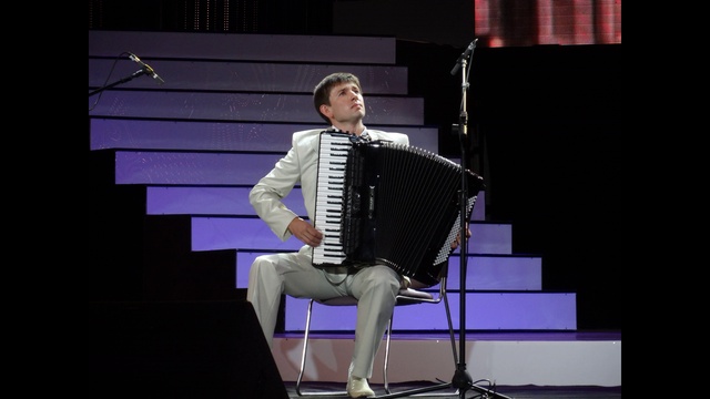 Арлекин Ф. Куперен Александр Поелуев (Аккордеон)