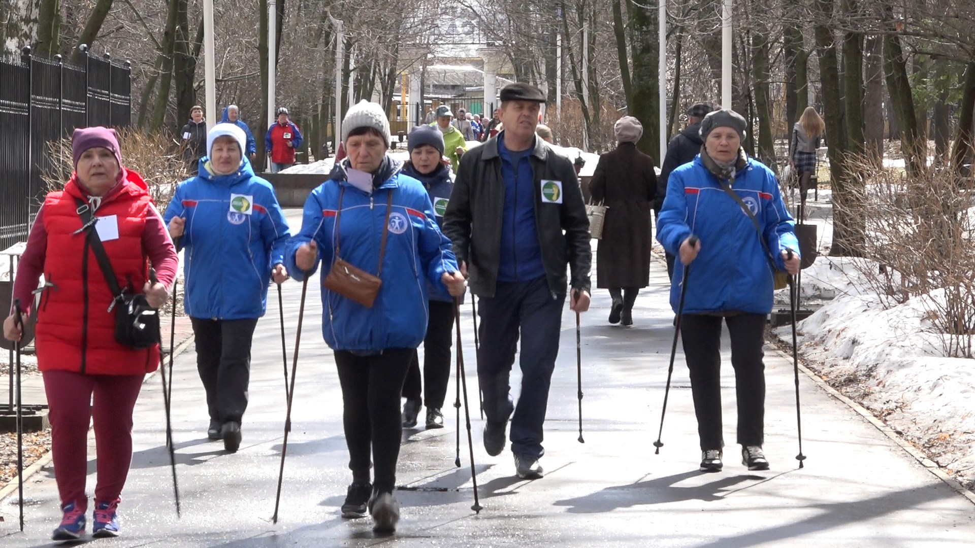 Кузнечане присоединились к Всероссийской акции «10 тысяч шагов к жизни»