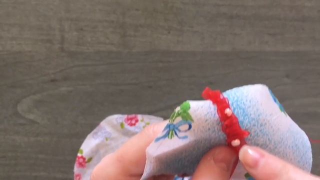 Небьющийся шар на елку