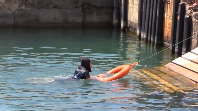 16.06.2016 Сотрудники ГИМС провели в МДЦ "Артек" акцию "Научись плавать"