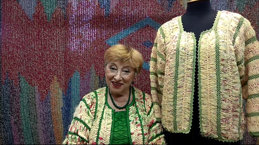 Жакет из полосок ткани "Оригинальная идея". Мастер-класс по вязанию крючком от О. С. Литвиной.