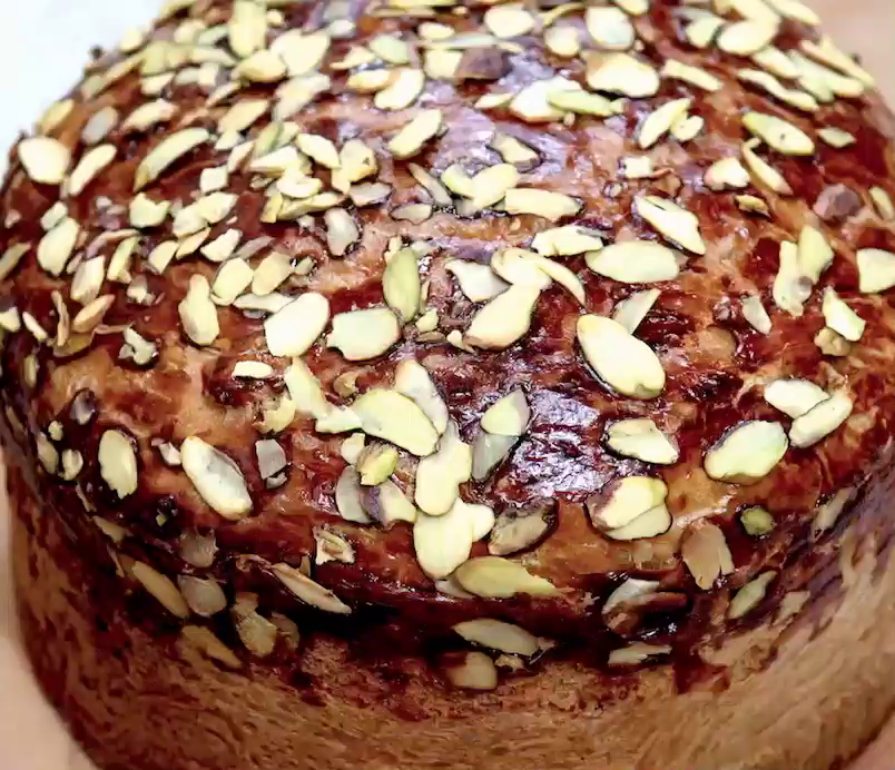 Главная выпечка года - Кулич Фисташковый с Миндалем!